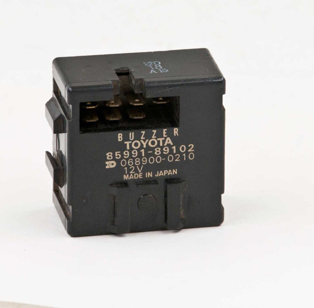 1984-87 Toyota Pickup 4Runner Warning Buzzer 85991-89102 OEM $10 ...